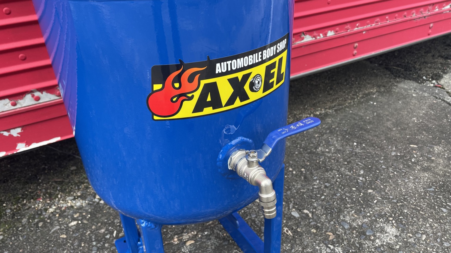 廃油タンクを作ってみた | ボディショップ アクセル公式ブログ